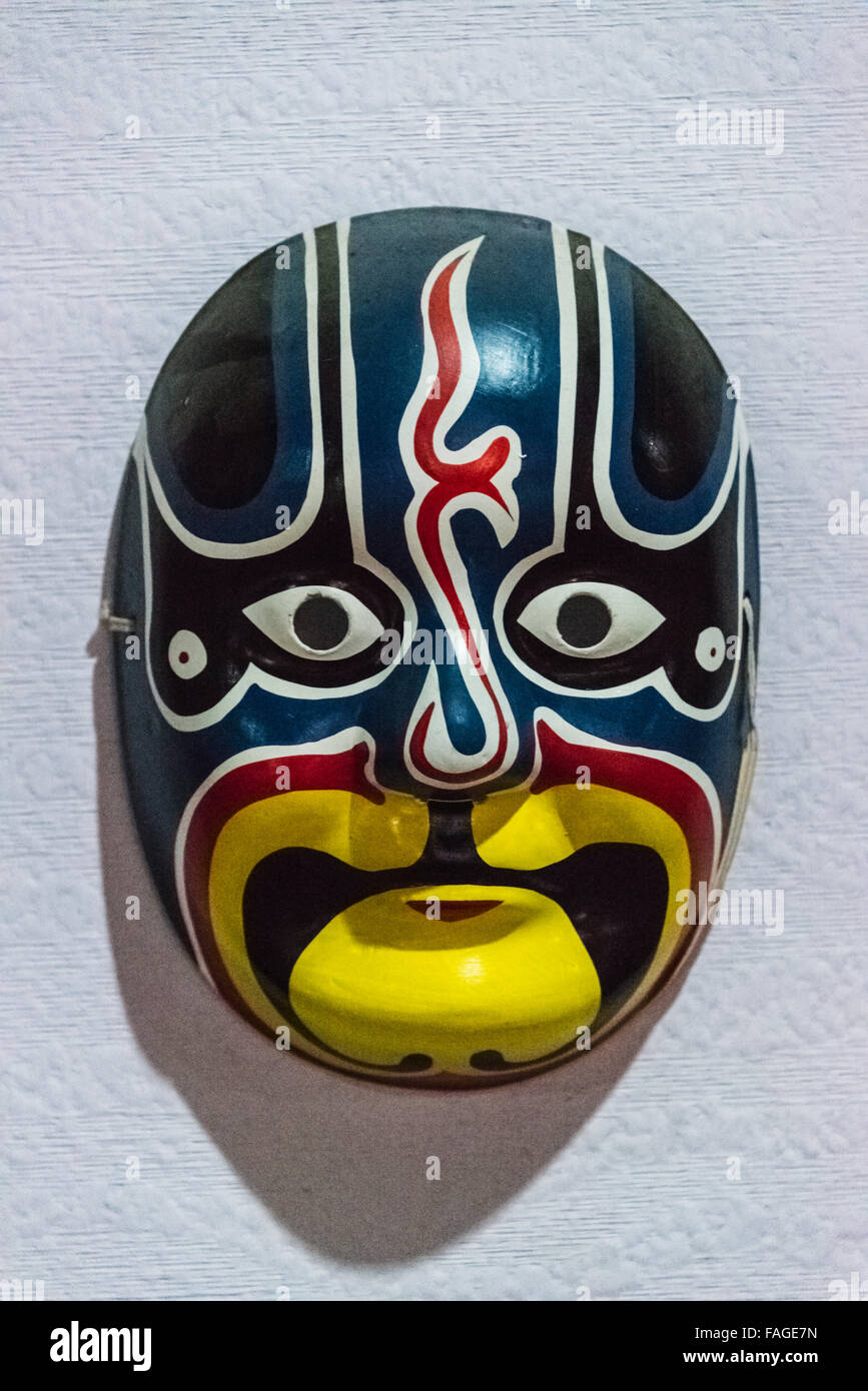 Chinese opera mask hi-res stock photography and images - Alamy