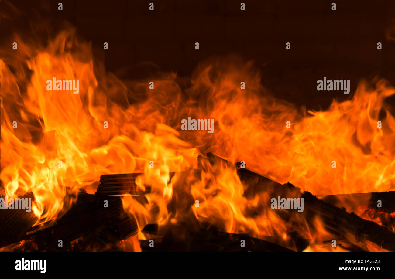 China fire hi-res stock photography and images - Alamy