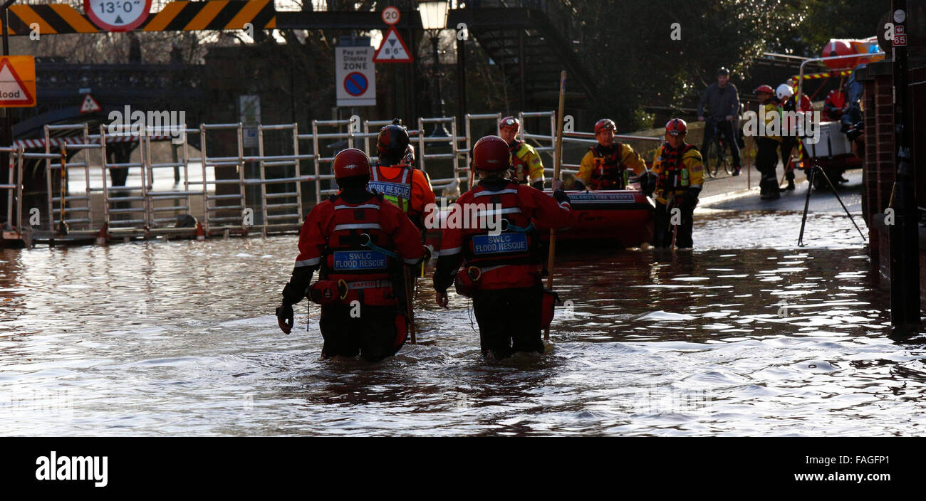 Technical rescue west midlands fire hi-res stock photography and images ...