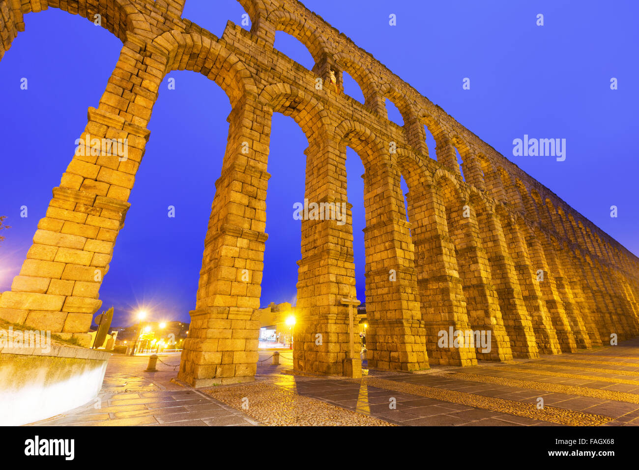 Roman construction hi-res stock photography and images - Alamy