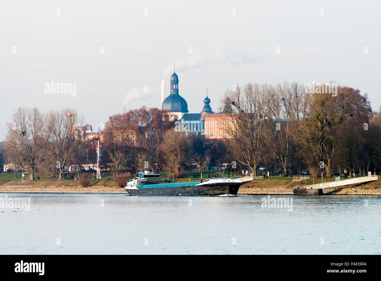 View of Mannheim with university, Ursulinen church and Rhine river ...
