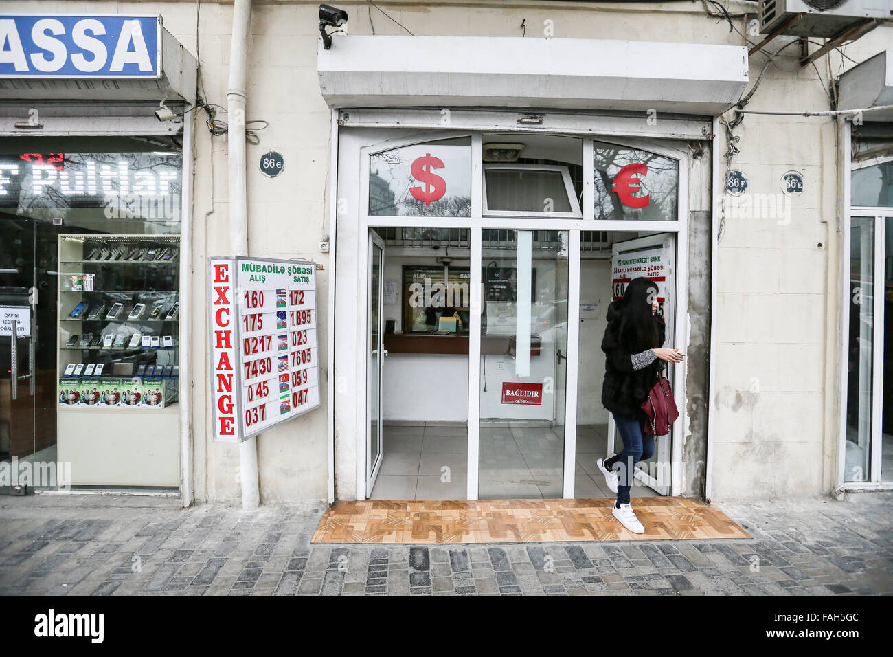 72 euro hi-res stock photography and images - Alamy