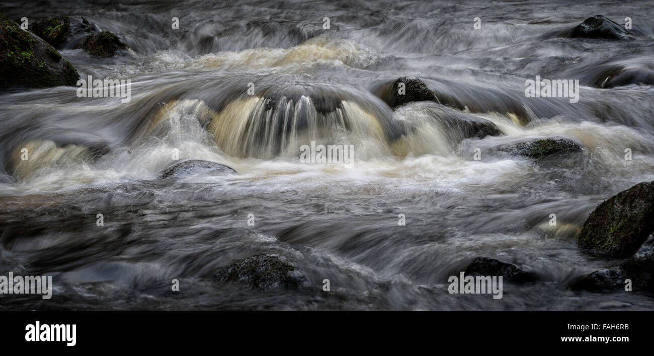 Bridge fast flowing river hi-res stock photography and images - Alamy