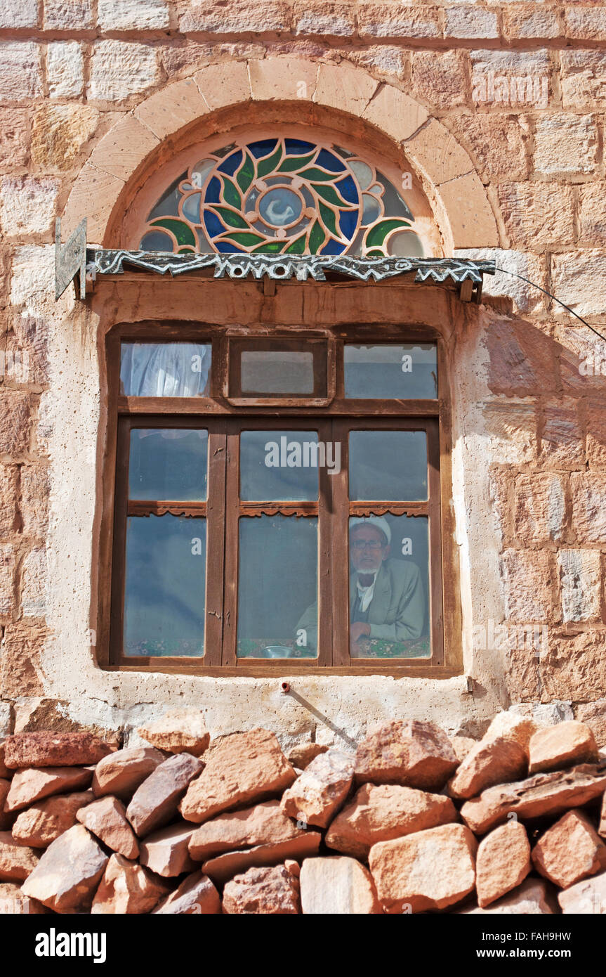 Yemen sanaa glass window hi-res stock photography and images - Alamy