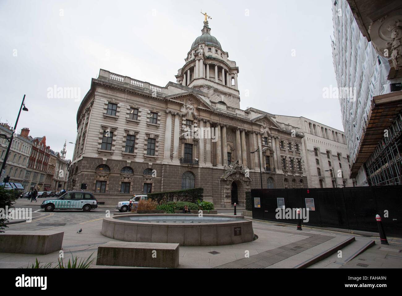 General View GV of The Central Criminal Court, Old Bailey, London ...