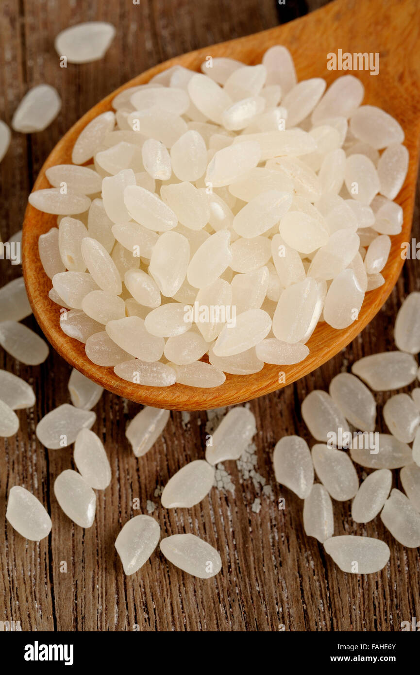 japanese rice in wooden spoon Stock Photo - Alamy
