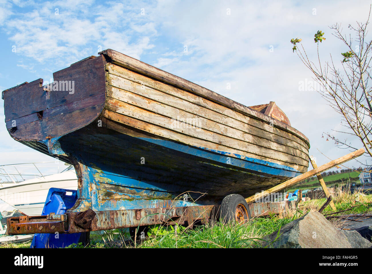 old boat ring Stock Photo - Alamy