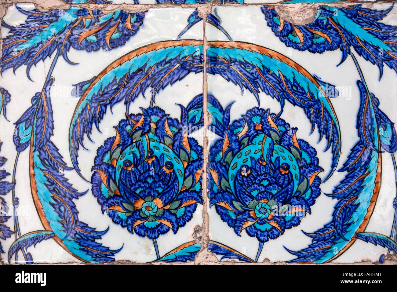Blue mosque istanbul tiles hi-res stock photography and images - Alamy