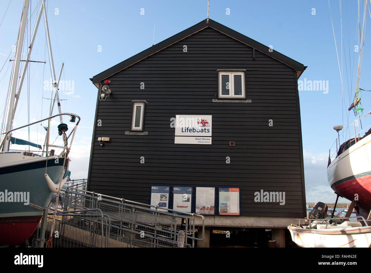 Rnli station hi-res stock photography and images - Alamy