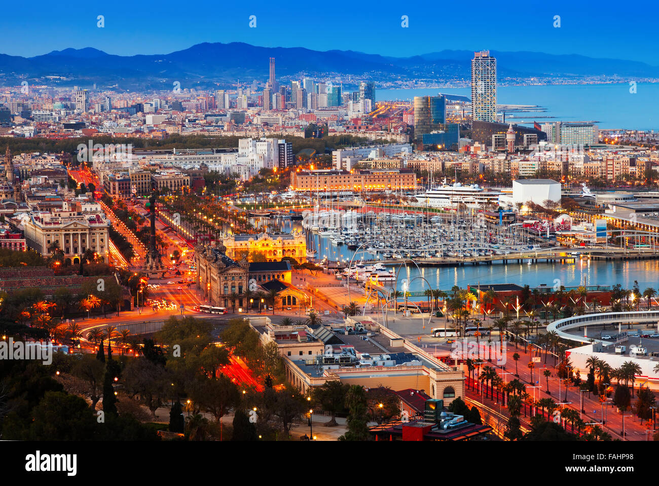 Top view of Port Vell in Barcelona during sunset. Catalonia, Spain ...