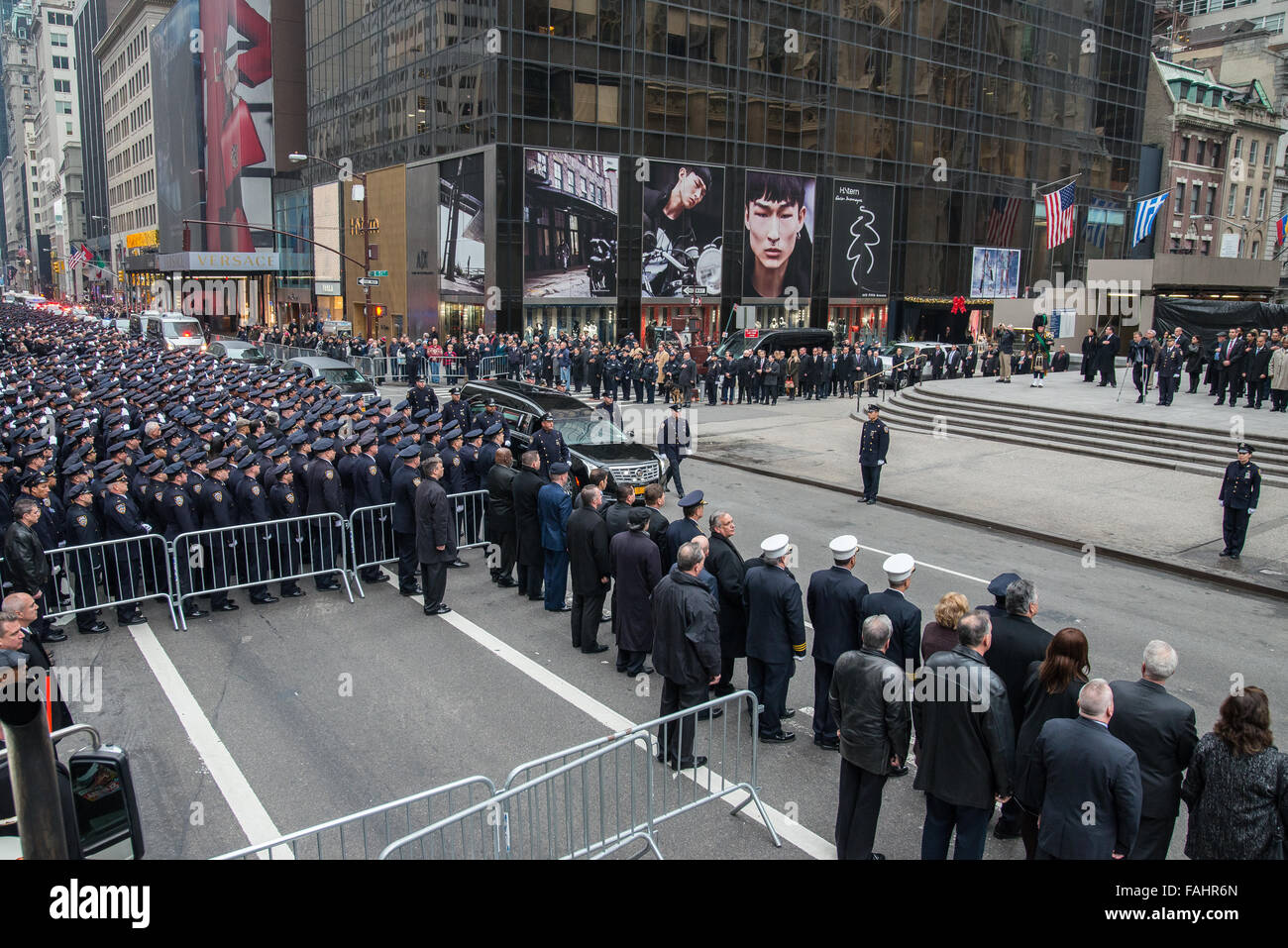 New York, United States. 30th Dec, 2015. The hearse bearing the remains ...