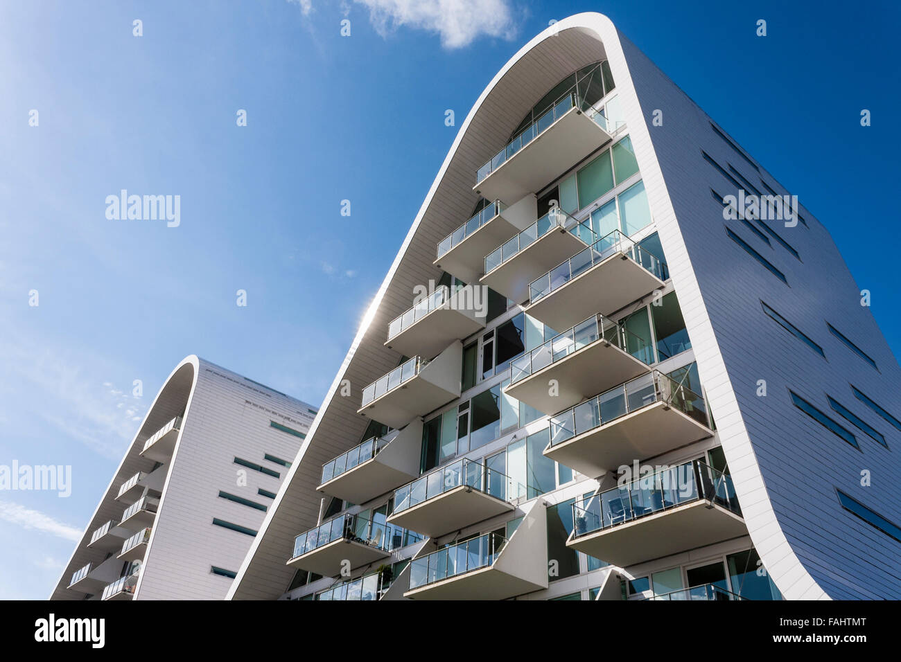 The Wave Development – design by Henning Larsen Architects in Vejle ...