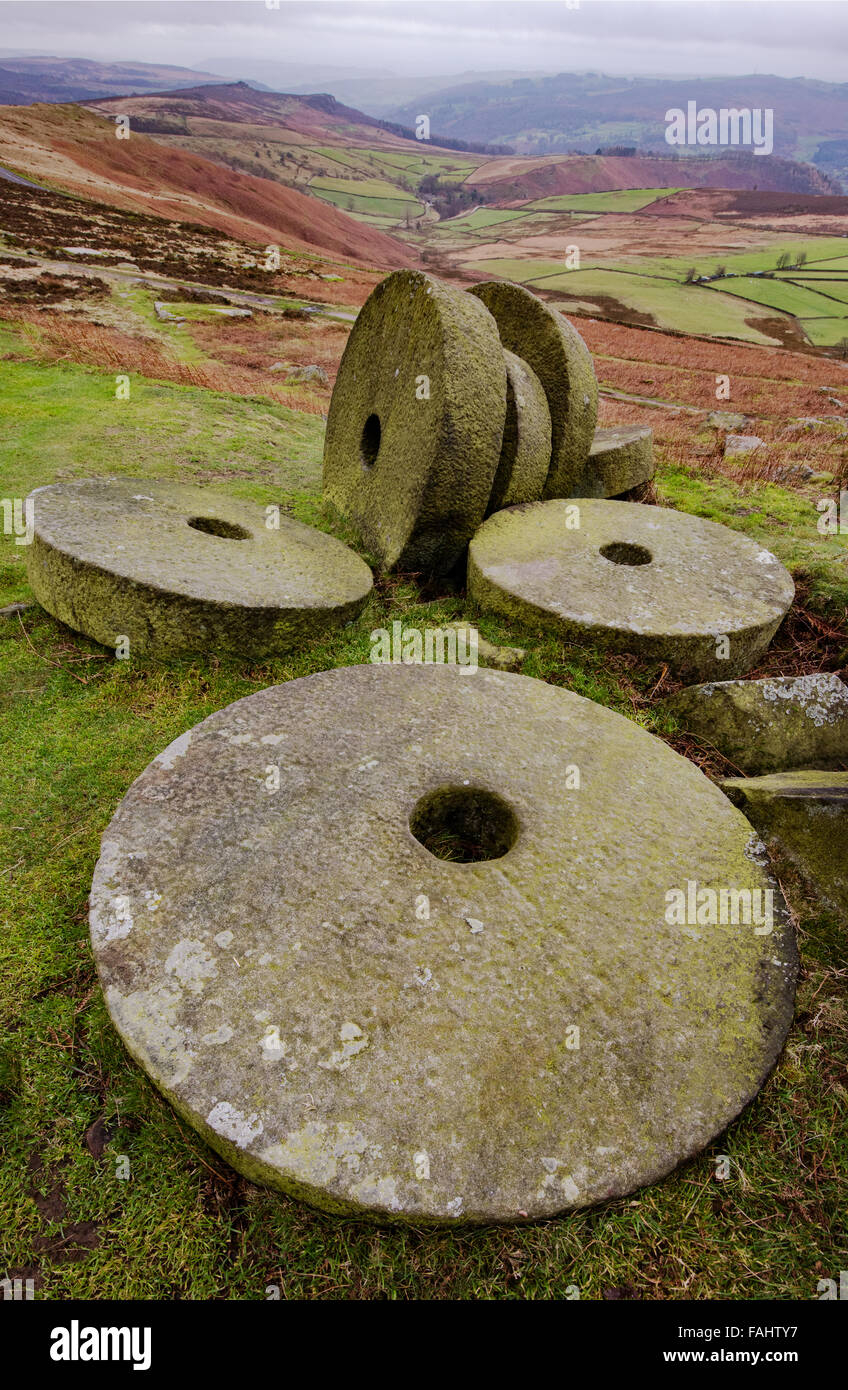 MIllstones below Stanage Edge in the Derbyshire Peak District UK ...