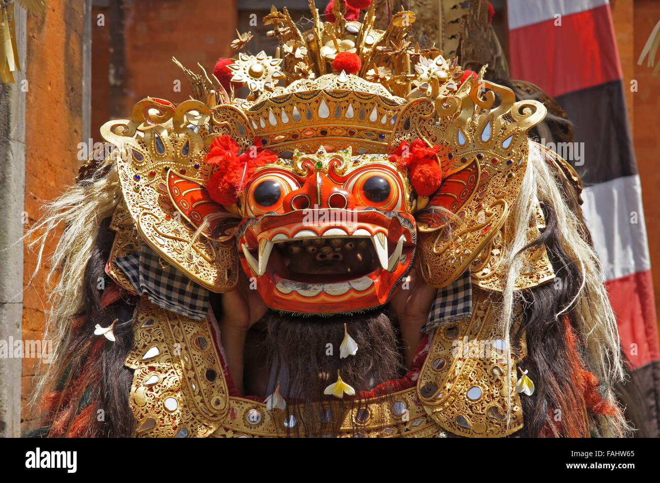 Rangda mask hi-res stock photography and images - Alamy