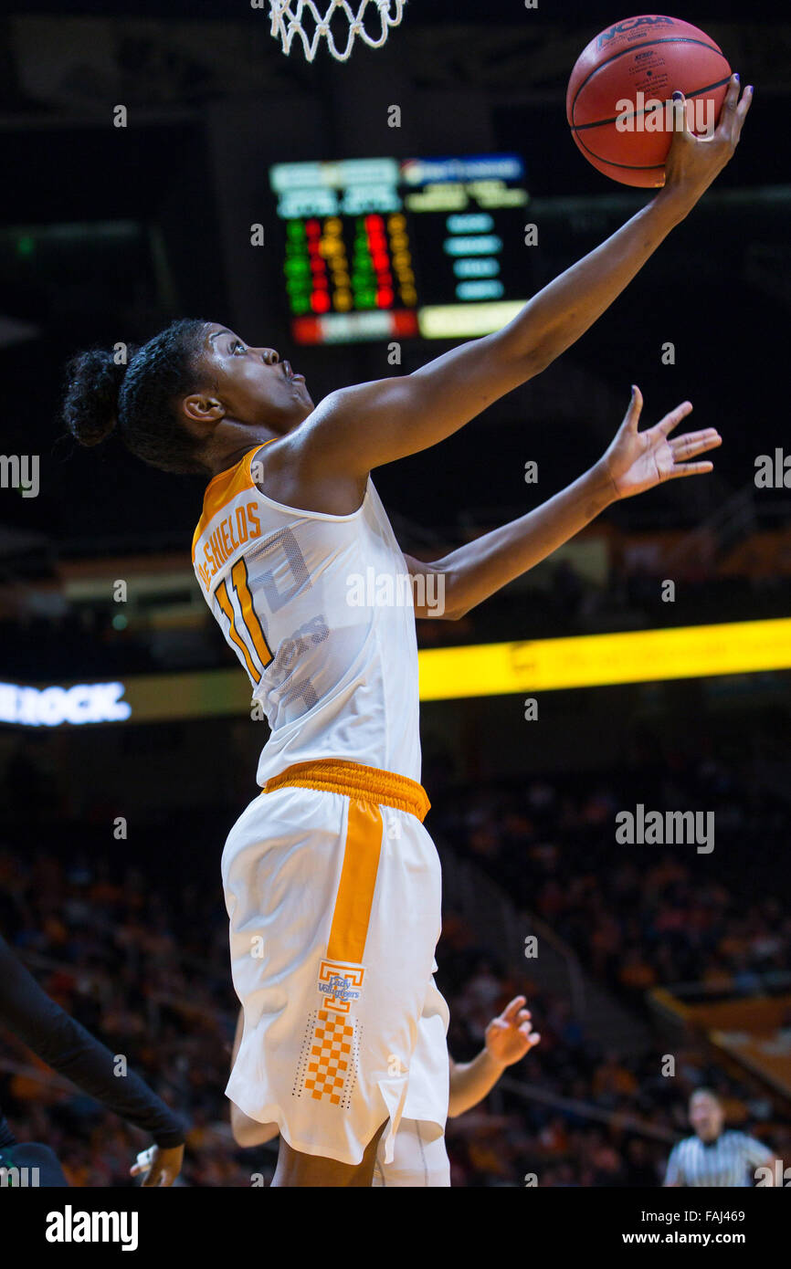 December 30, 2015: Diamond DeShields #11 of the Tennessee Lady ...