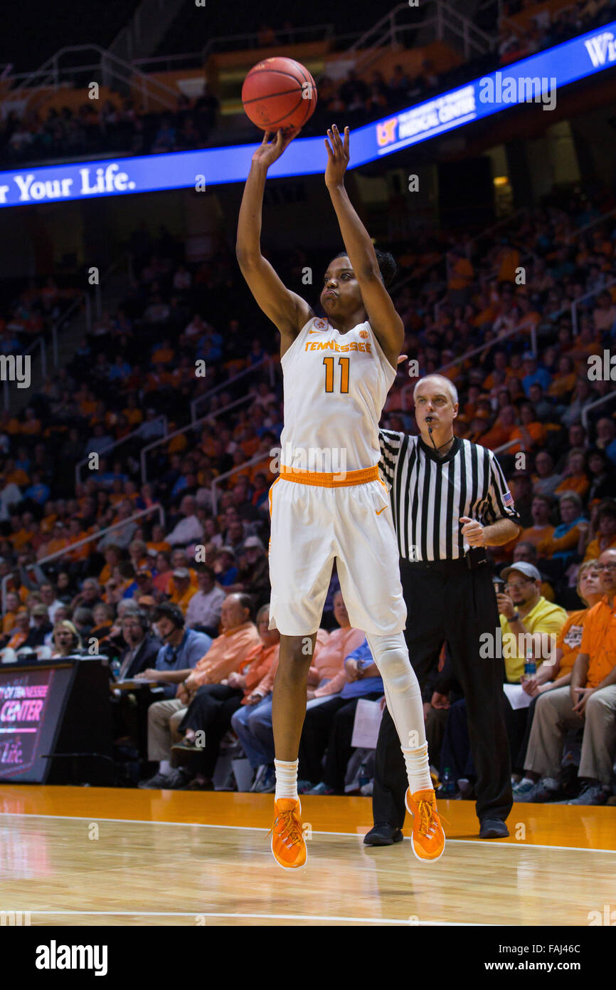 December 30, 2015: Diamond DeShields #11 of the Tennessee Lady ...