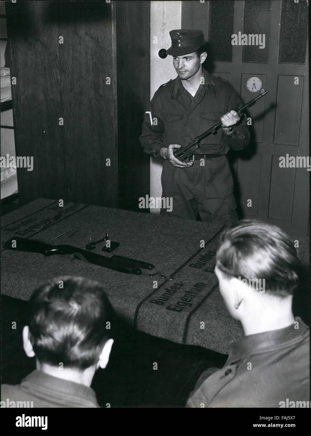 1962 - Germany's first post war draftees: Gun-practice with an American ...
