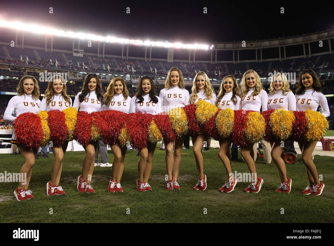 Usc song girls hi-res stock photography and images - Alamy