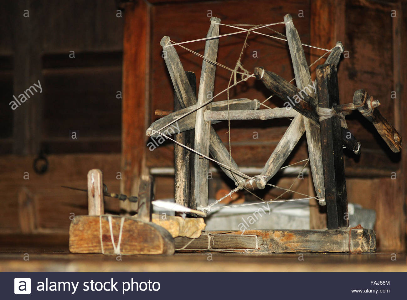 Antique Loom Stock Photos & Antique Loom Stock Images - Alamy