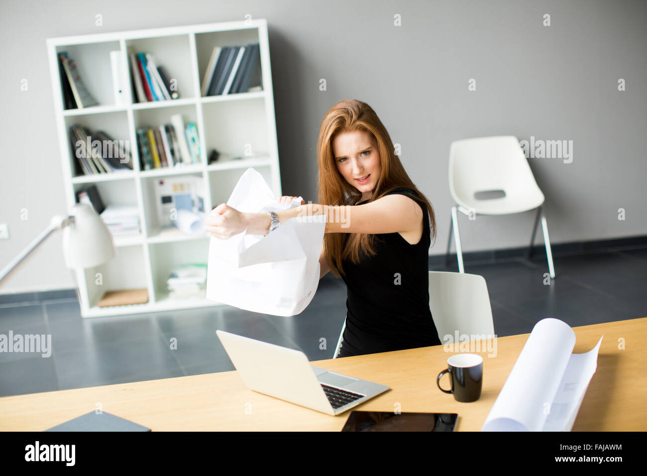 Office angry stress hi-res stock photography and images - Alamy