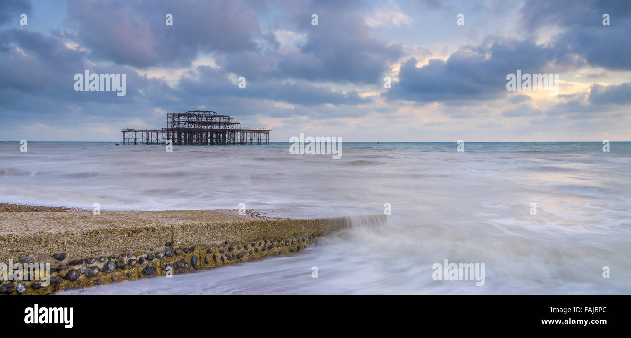 Hove beach walk hi-res stock photography and images - Alamy