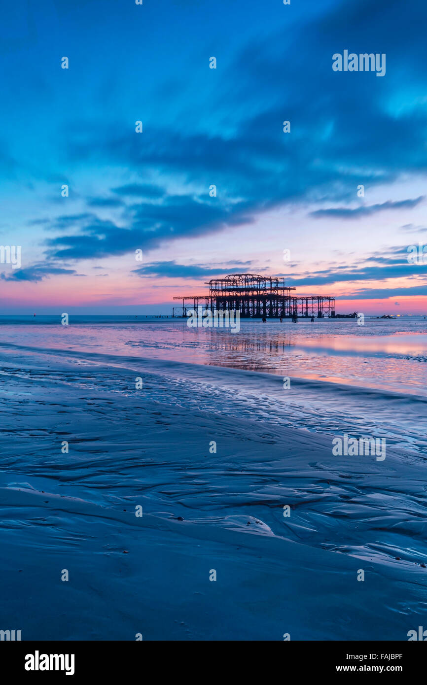 Hove seafront walk hi-res stock photography and images - Alamy
