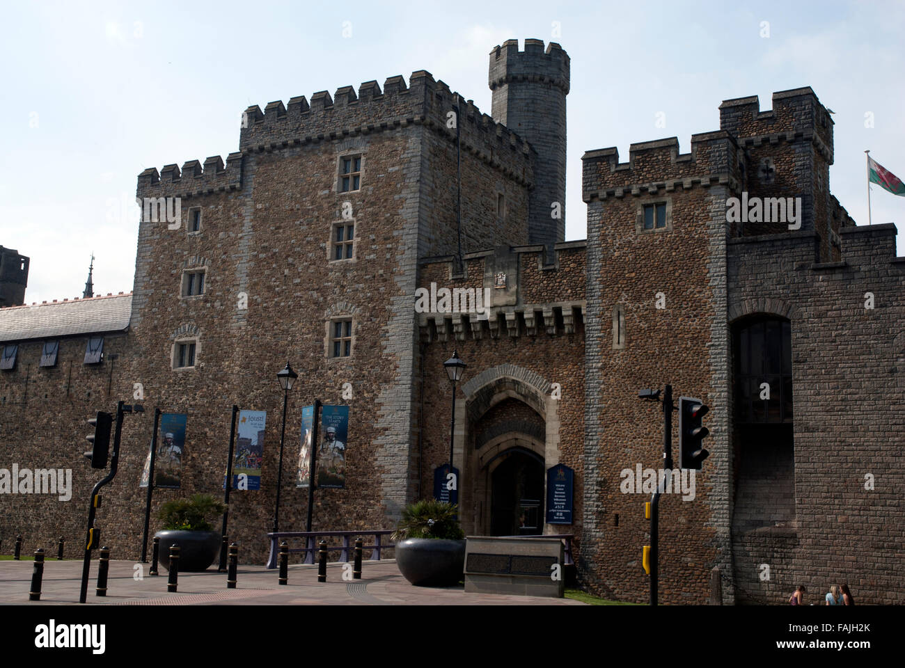 Castell Caerdydd Cardiff Castle Cardiff Wales UK Stock Photo - Alamy