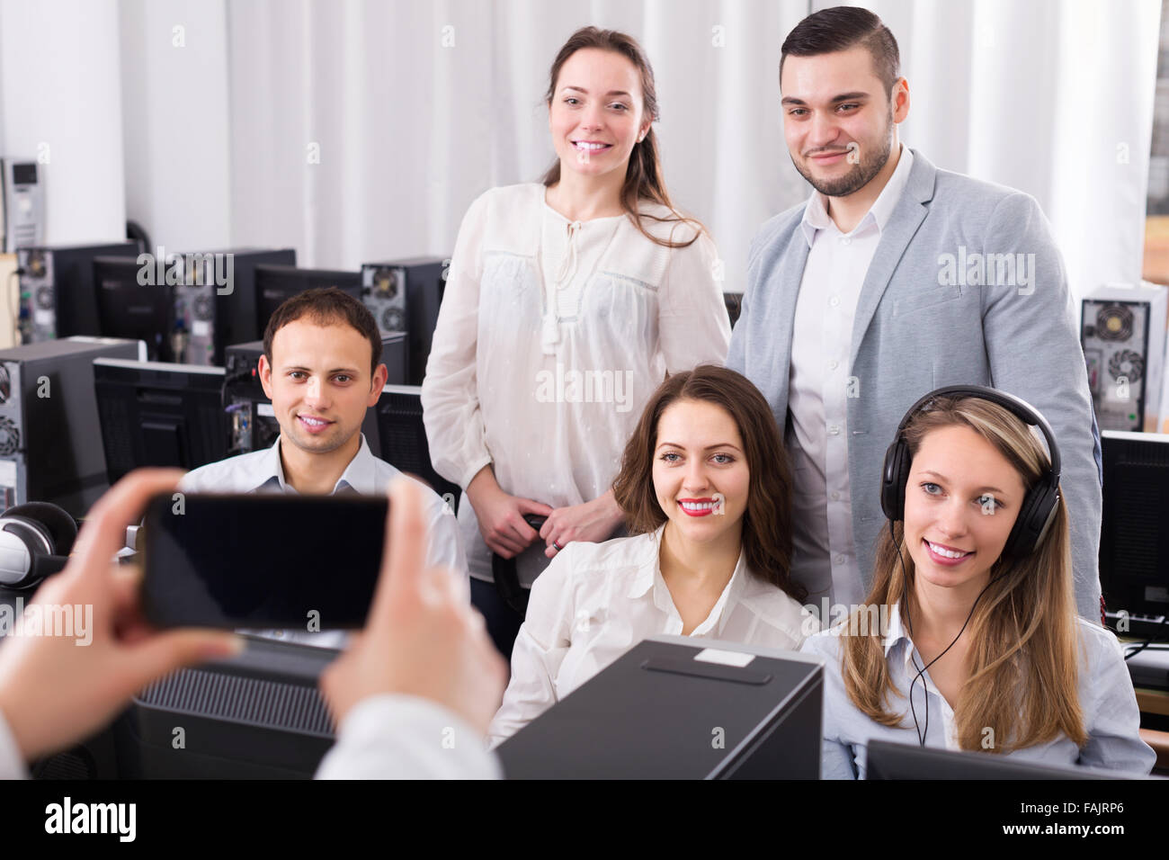 Employee taking photo hi-res stock photography and images - Alamy