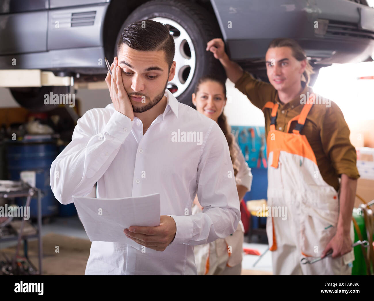 Duping hi-res stock photography and images - Alamy