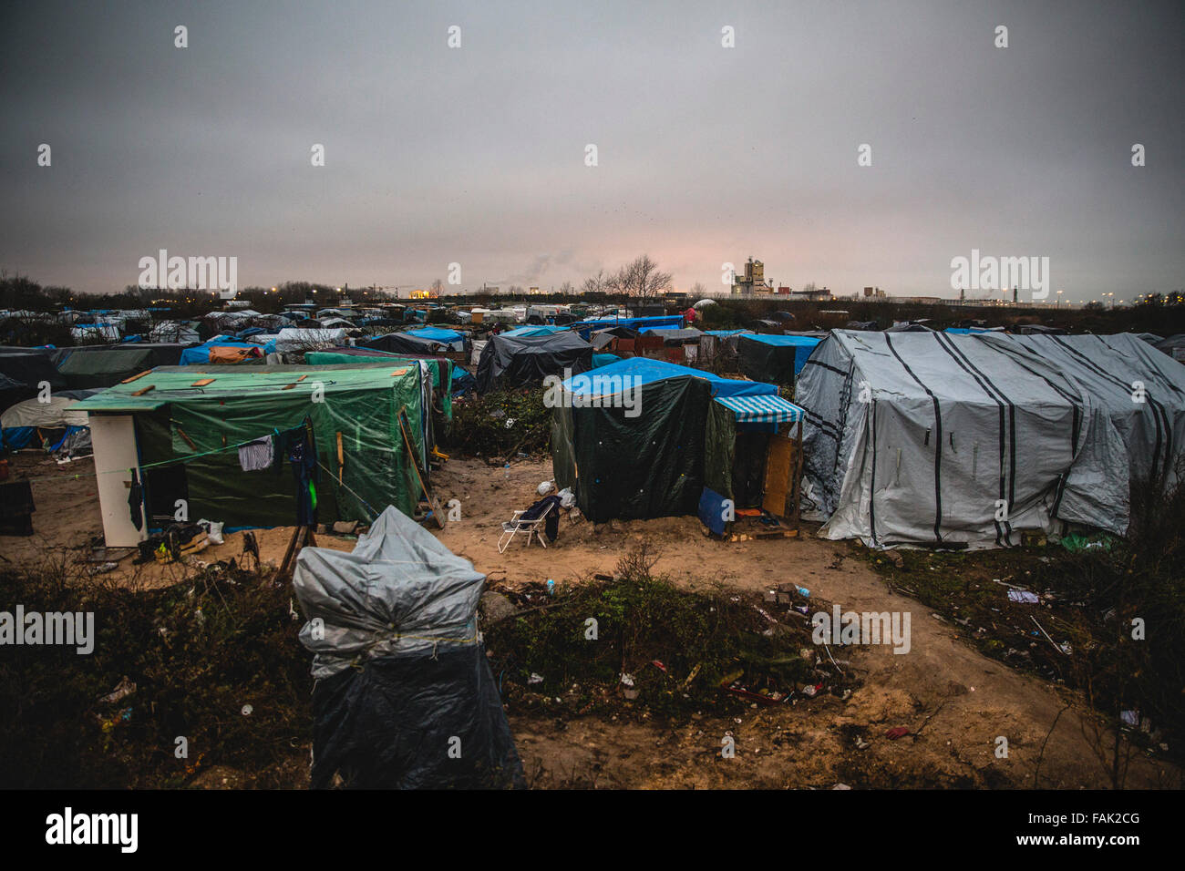 A general view of the the Calais Jungle camp Stock Photo - Alamy