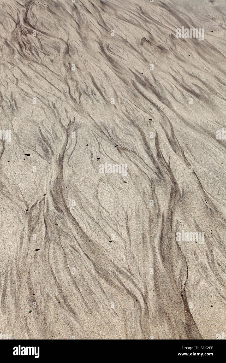 sand pattern during low tide Stock Photo - Alamy