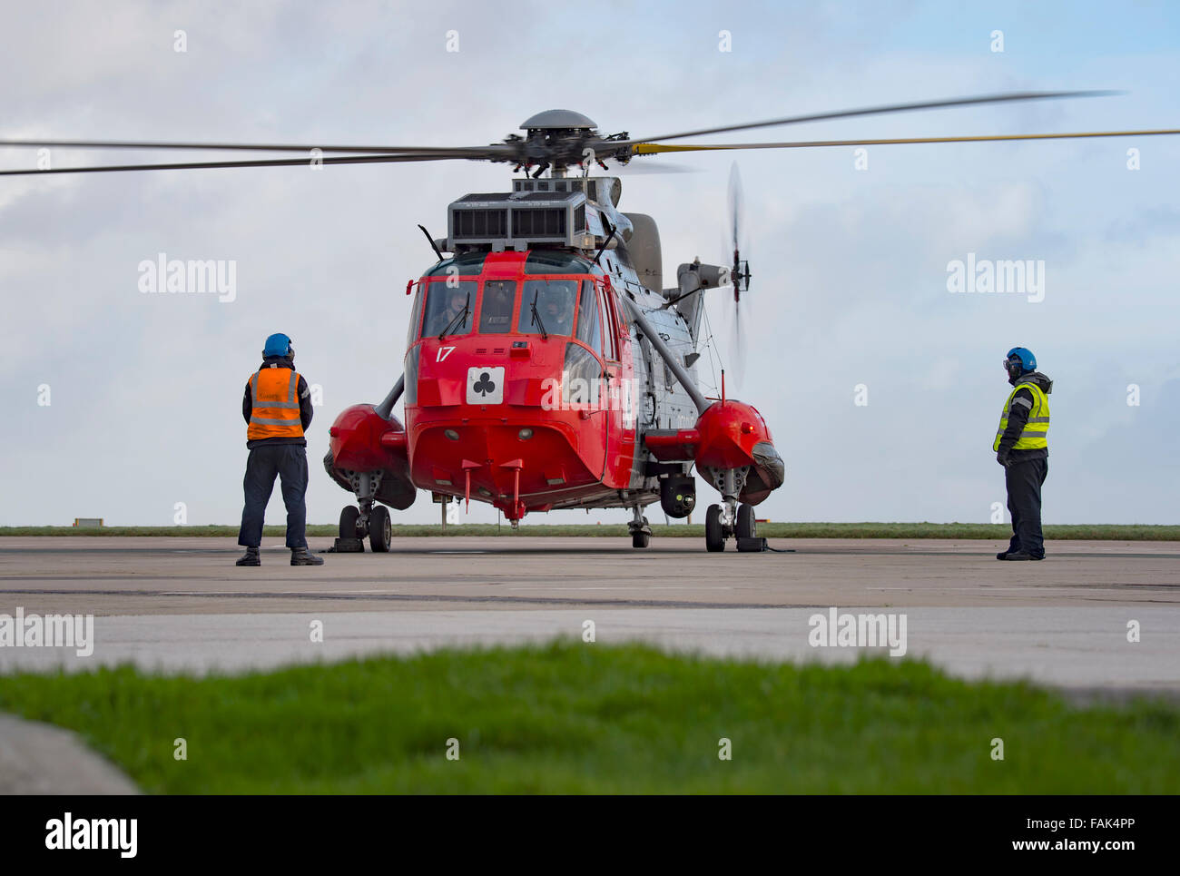 771 Squadron Royal Navy Sea King on their final day of Search and ...