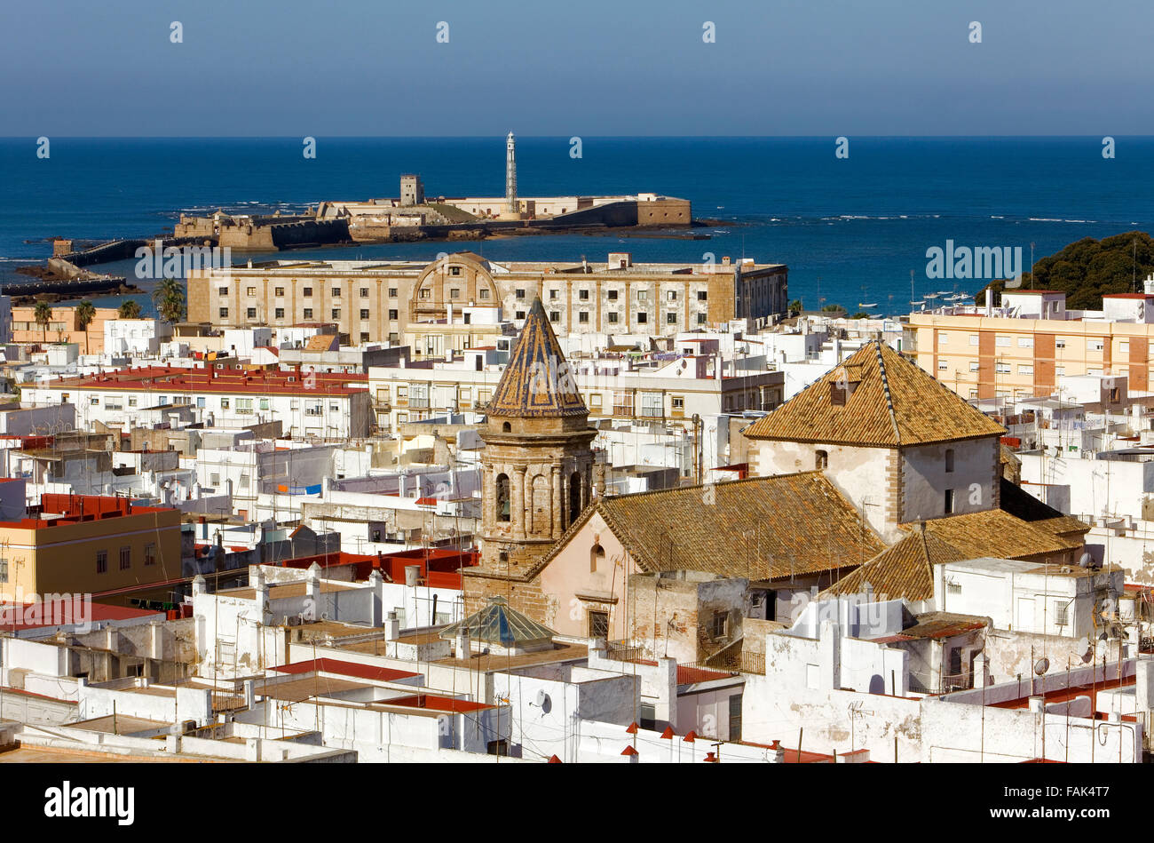 Skyline.Panoramic of cadiz.The church of San Lorenzo. In background San ...