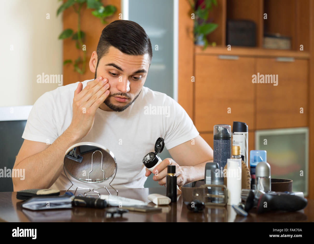 Keeping in good shape hi-res stock photography and images - Alamy