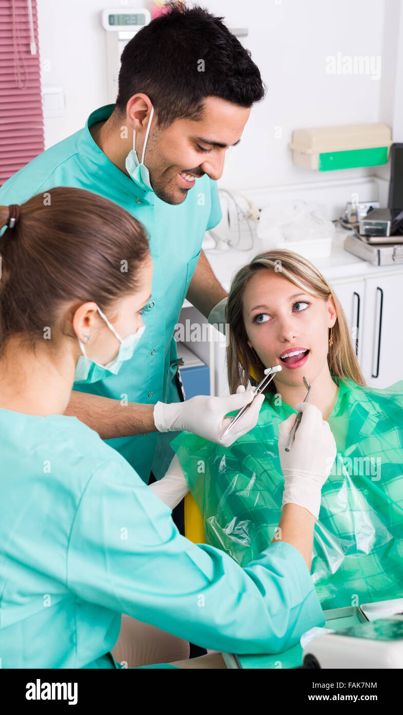 Dentist Female Helper High Resolution Stock Photography and Images - Alamy