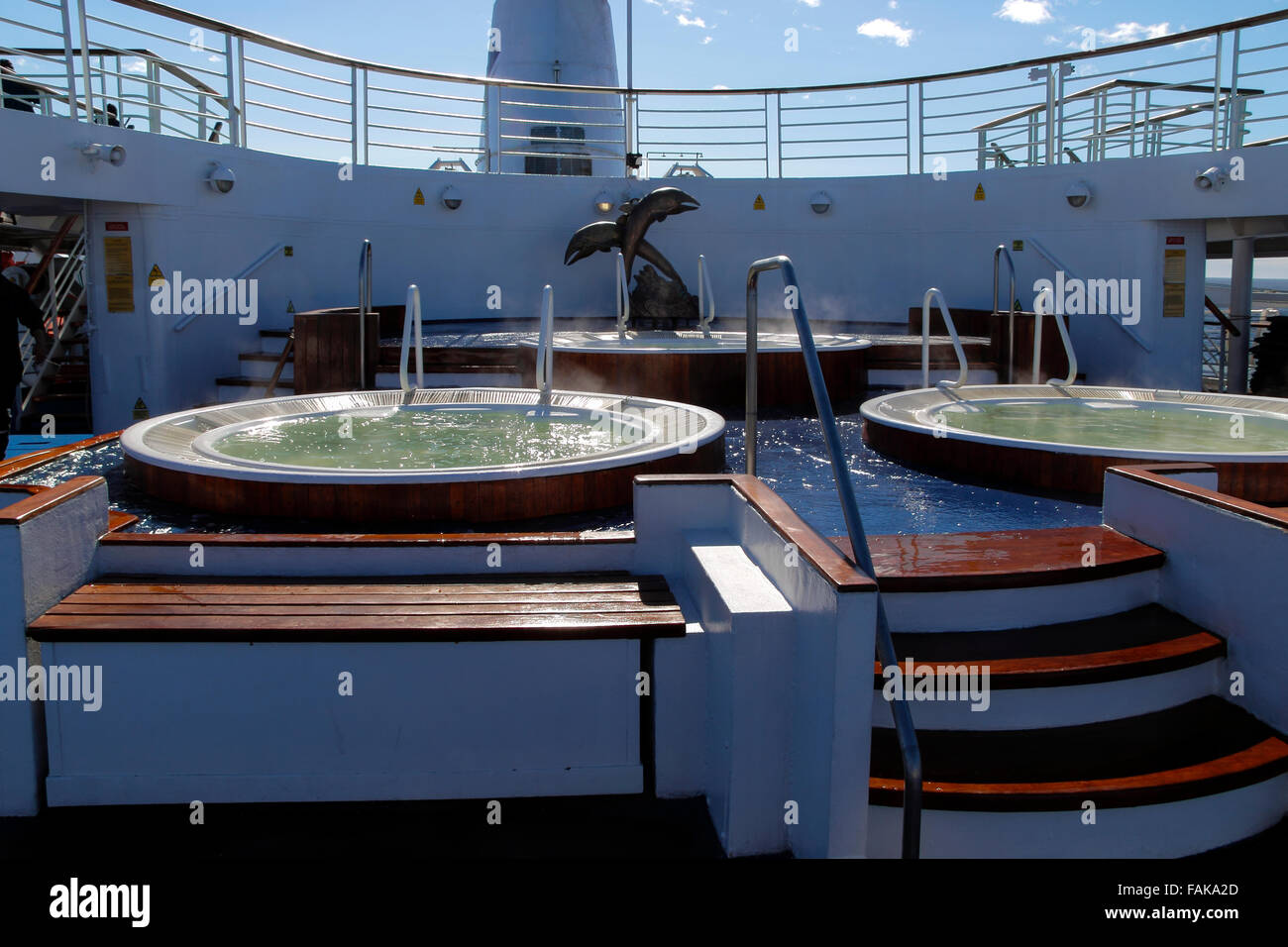 Steam coming off water hi-res stock photography and images - Alamy