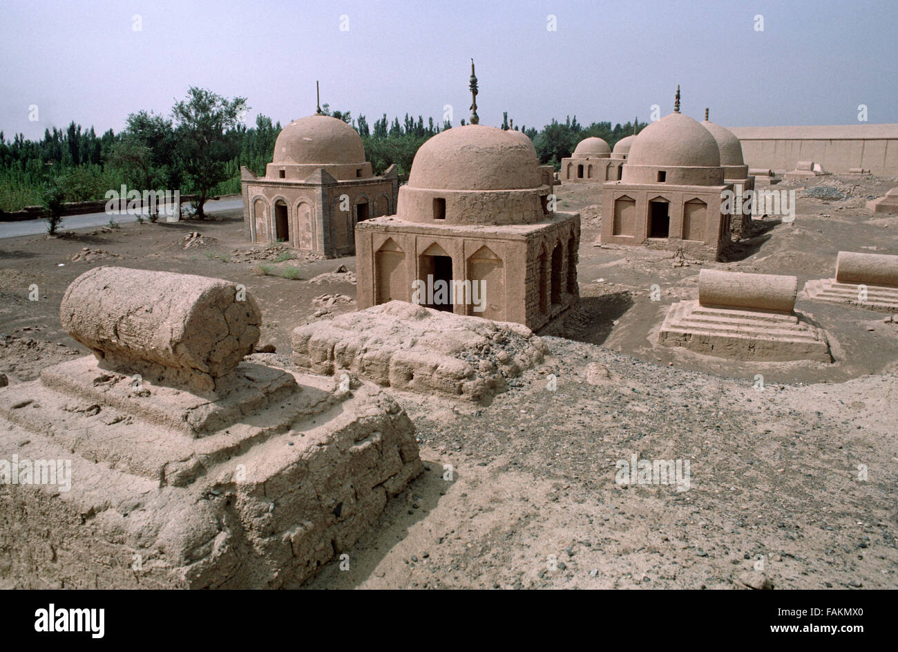 Ancient tombs turpan xinjiang china hi-res stock photography and images ...