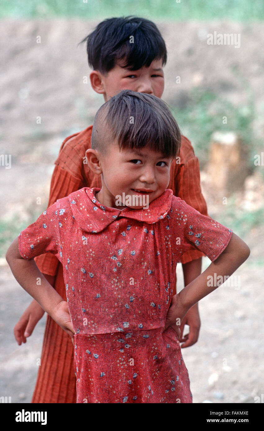 Uyghur girls in Turpan, Xinjiang Province, China Stock Photo - Alamy