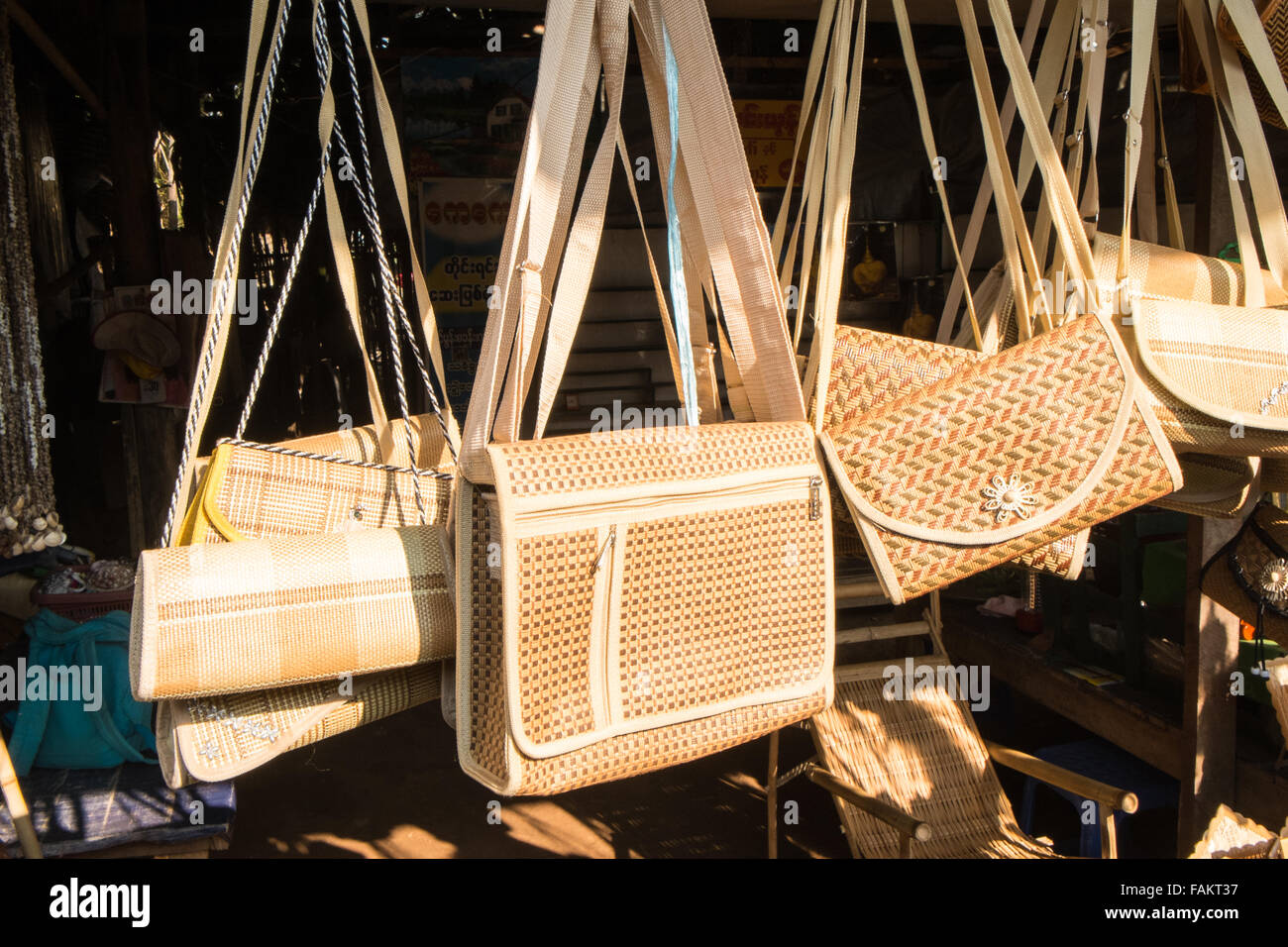 golden,rock,Myanmar,Burma,gold,Kyaitiyo,Buddhist,bags made from rattan ...