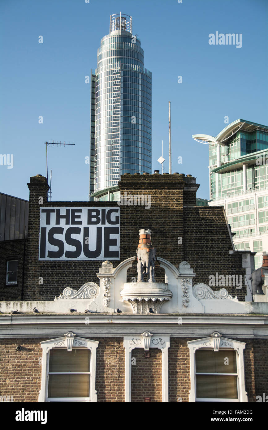 Magazine offices hi-res stock photography and images - Alamy