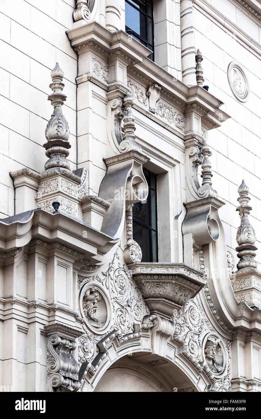 a old colonial building in Peru Stock Photo - Alamy