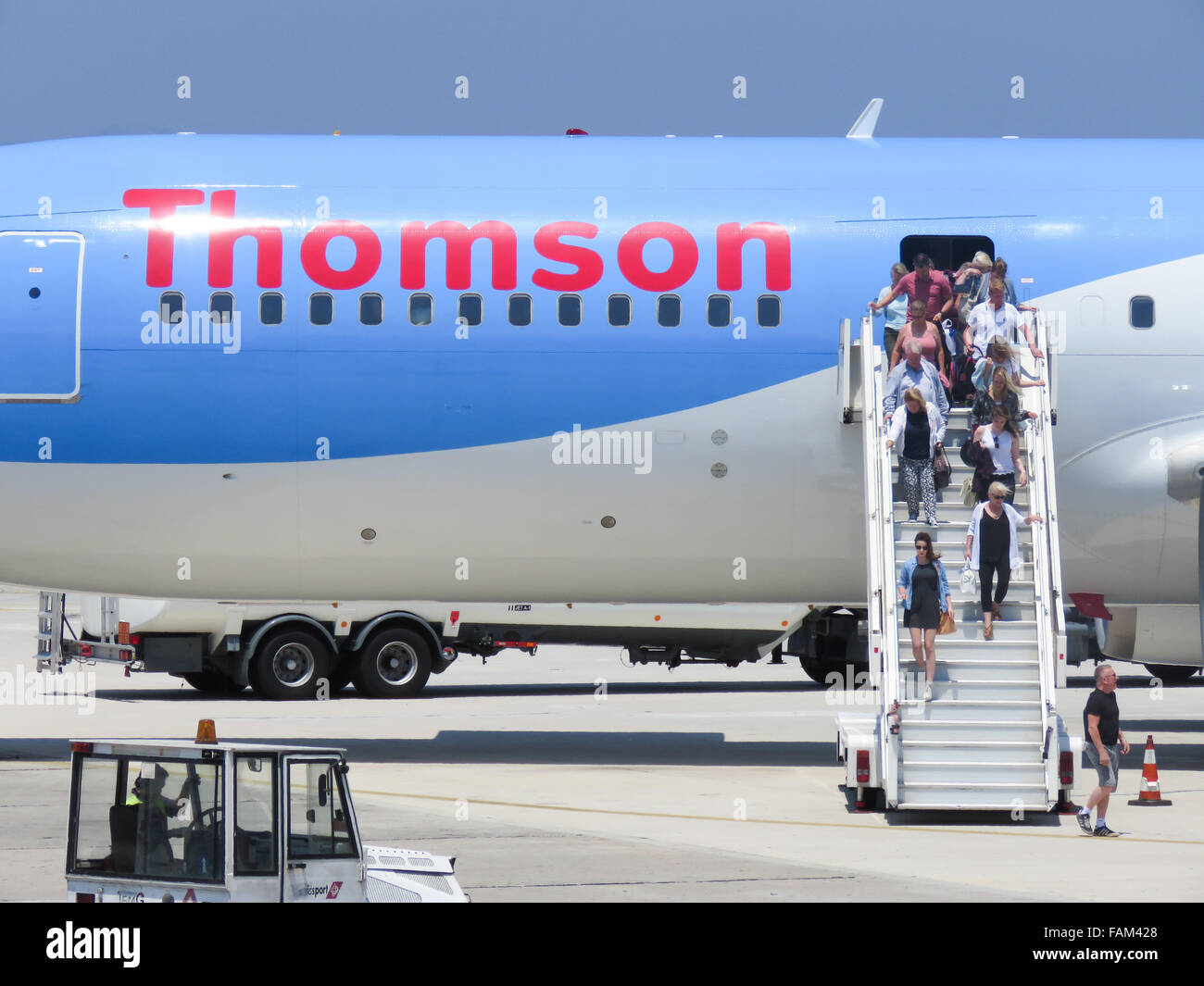 Holiday plane hi-res stock photography and images - Alamy