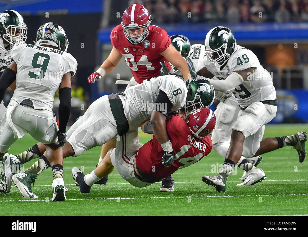 Arlington, Texas. 31st Dec, 2015. Alabama Crimson Tide quarterback Jake ...
