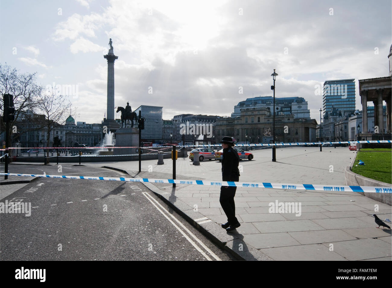 Trafalgar Square in London cordoned off in a terrorism alert emergency ...
