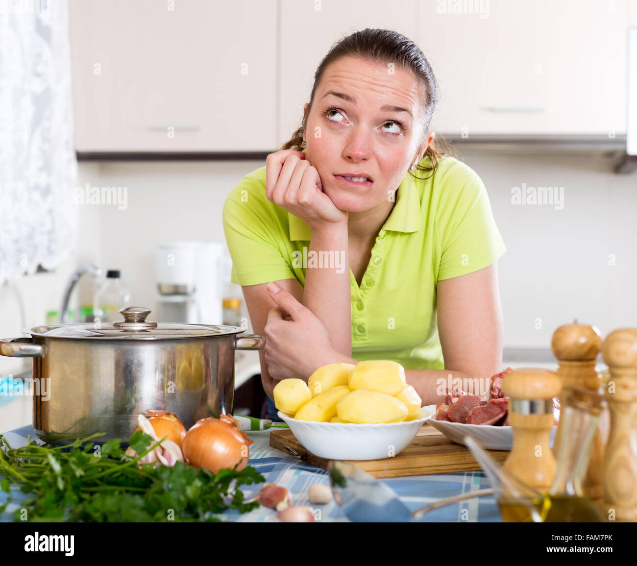 Novice cook hi-res stock photography and images - Alamy