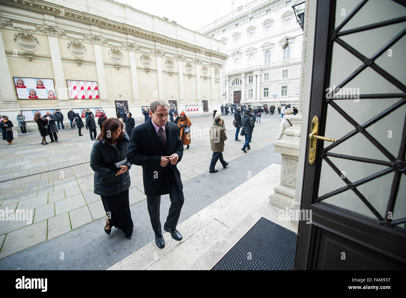 Musikverein golden hall hi-res stock photography and images - Alamy