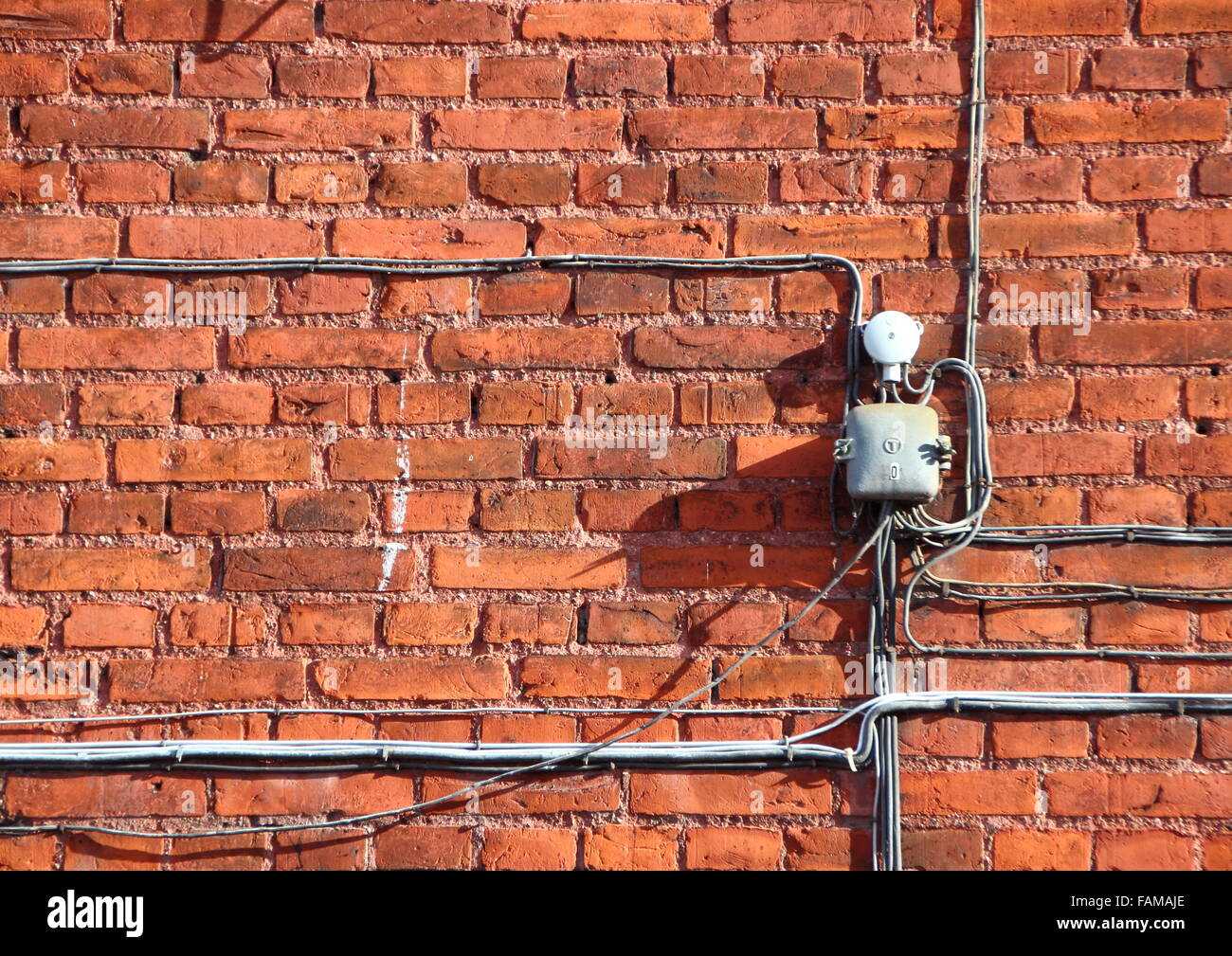 Electrical wire hi-res stock photography and images - Alamy