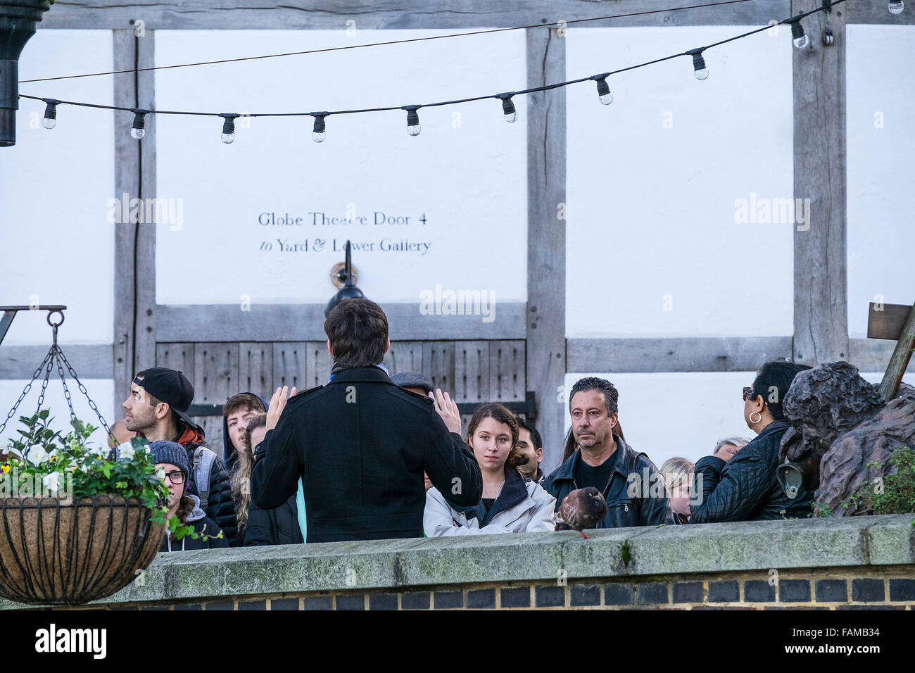 Tour guide visitors in hi-res stock photography and images - Alamy