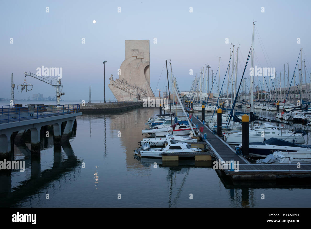 Monument to the Discoveries (Padrao dos Descobrimentos) and Doca De ...
