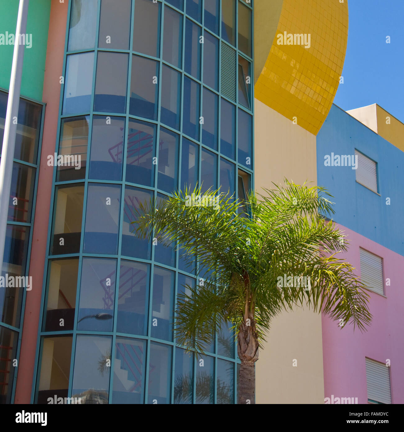 Multi coloured buildings hi-res stock photography and images - Alamy